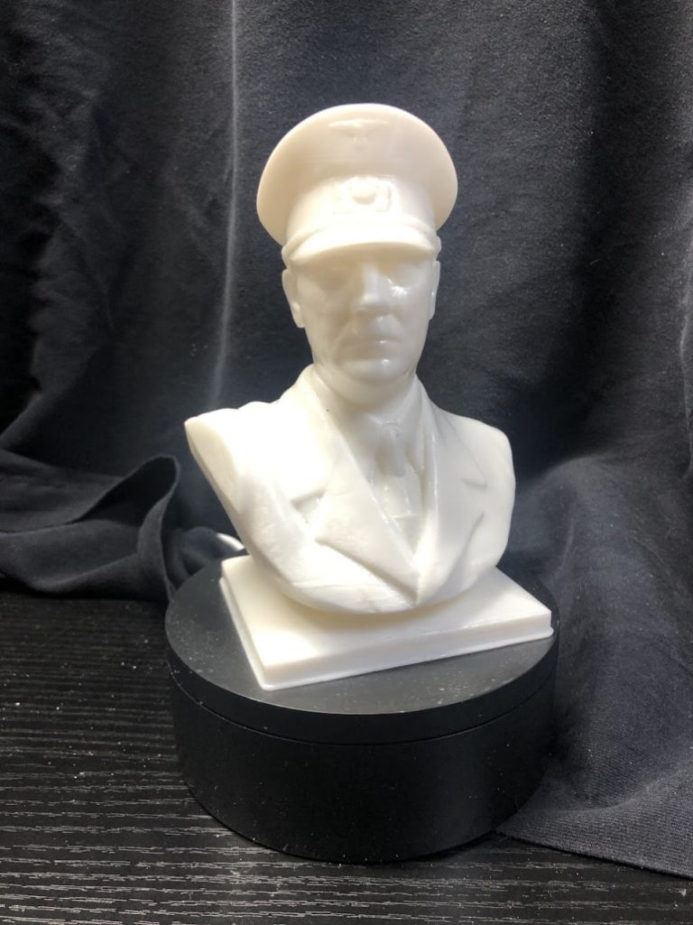 88MERCH • Hitler • Statue